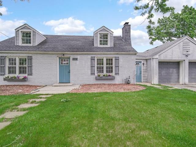 1234 River Ter, Hobart, IN 46342