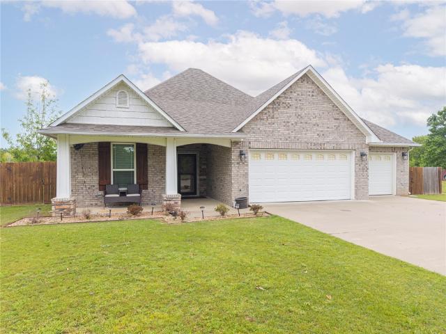 1234 Rosellas Way