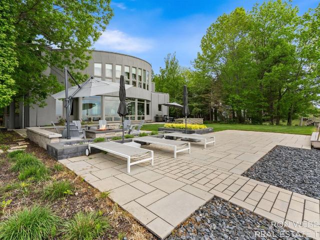 1234 Shorecrest Drive