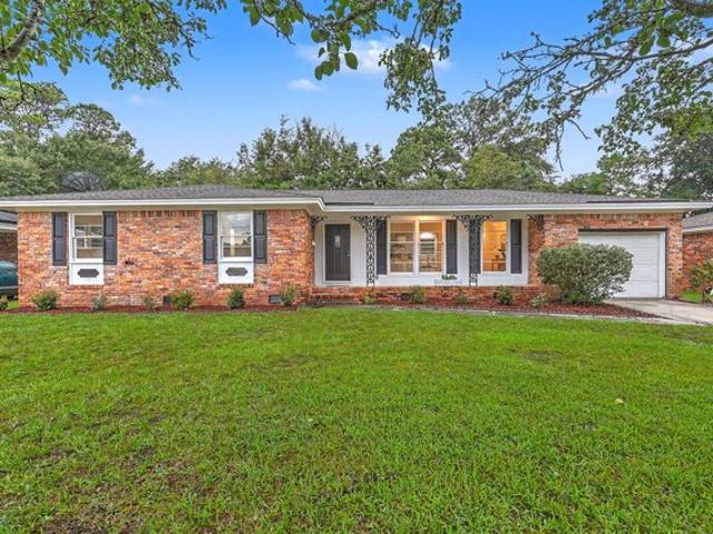 1234 Woodside Dr, Hanahan, SC 29410