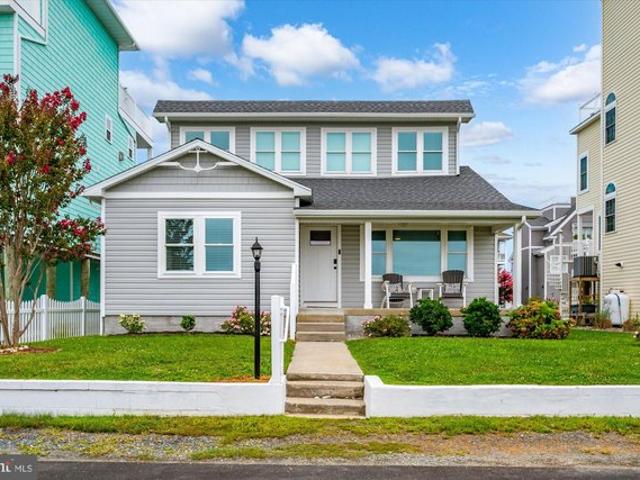 12353 Meadow Dr, Berlin, MD 21811