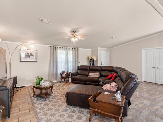 12350 County Road 2911, Eustace, TX 75124