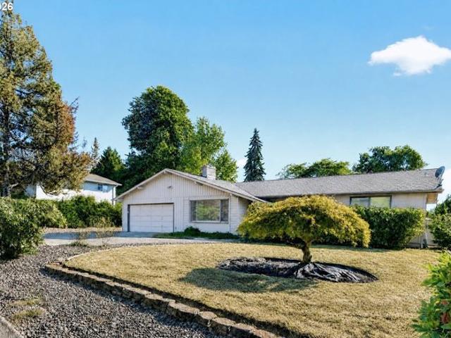 12351 SE Anna Ct, Damascus, OR 97089