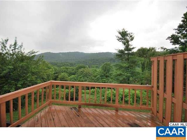 1235 maple view dr