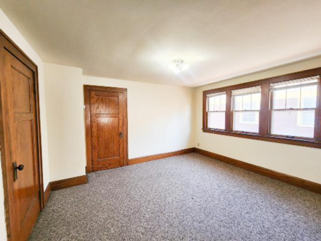 1235 Monroe Ave