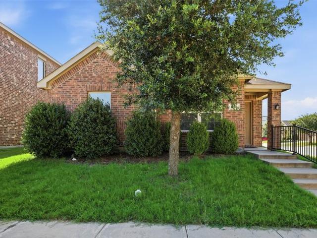 1235 Acmite Ave, Crossroads, TX 76227