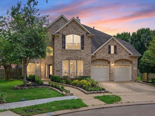 1235 Ancrum Hill Ln, Sugar Land, TX 77479
