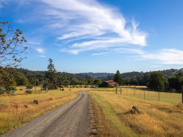 1235 Big Barn Rd, Cazadero, CA 95421