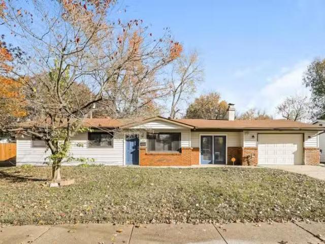 1235 Flicker Dr, Florissant, MO 63031 MLS 25012123