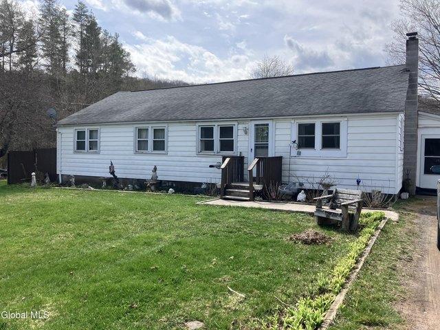 1235 Gun House Hill Rd, Hobart, NY 13788