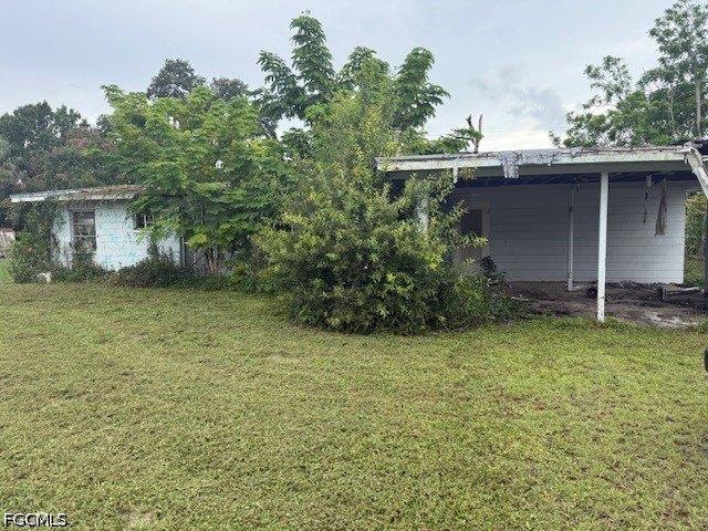 1235 Gramac Dr, North Fort Myers, FL 33917