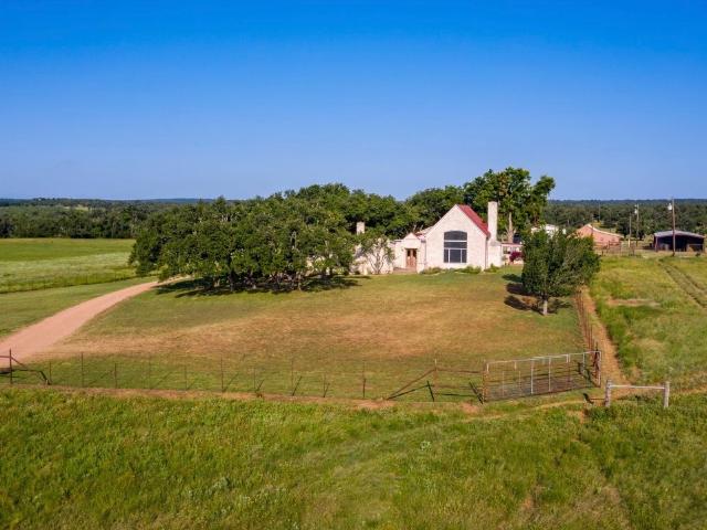 1235 Highway 16, Fredericksburg, TX 78624 | MLS #9981 | Compass