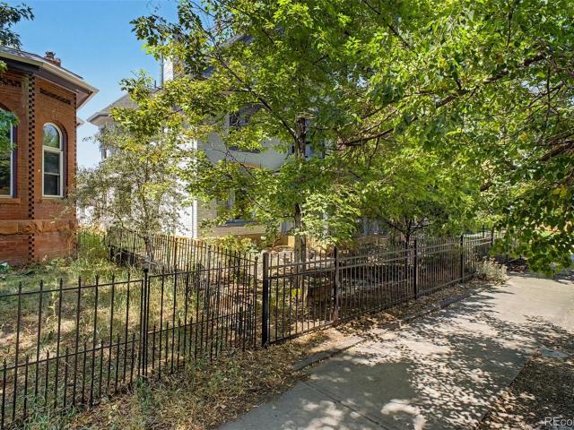 1235 Josephine Street # 2