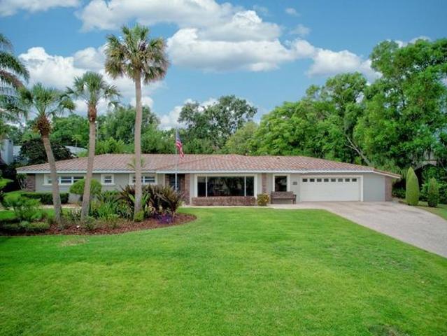 1235 Lake Point Dr, Lakeland, FL 33813