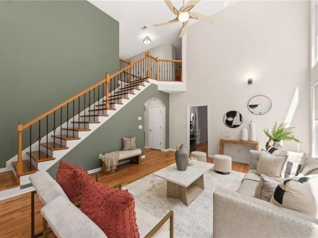 1235 Longpointe Pass