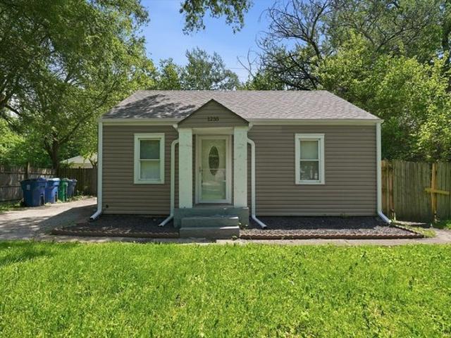 1235 River Dr, Calumet City, IL 60409