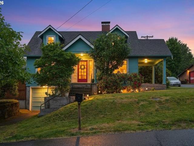 1235 SW Cheltenham St, Portland, OR 97239
