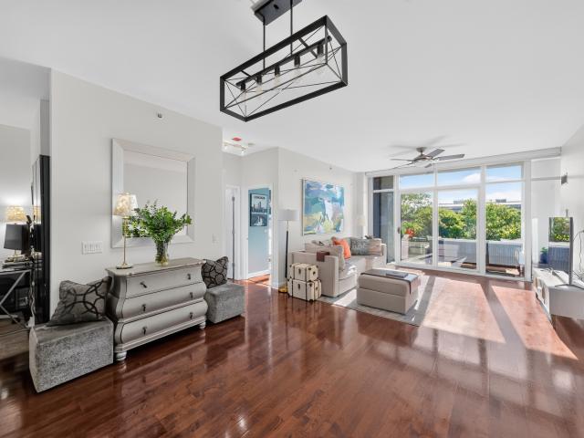 1235 S Prairie Avenue # 502