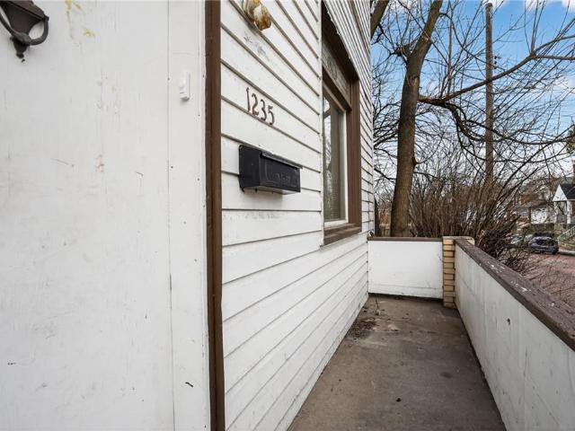 1235 Thelma St, Pittsburgh, PA 15212 | MLS #1744