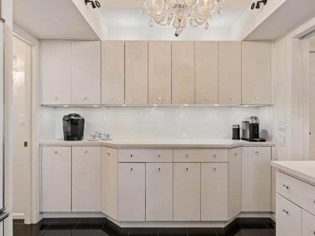 1235 Yale Pl, Unit 1701, Minneapolis, MN 55403 | MLS #7068