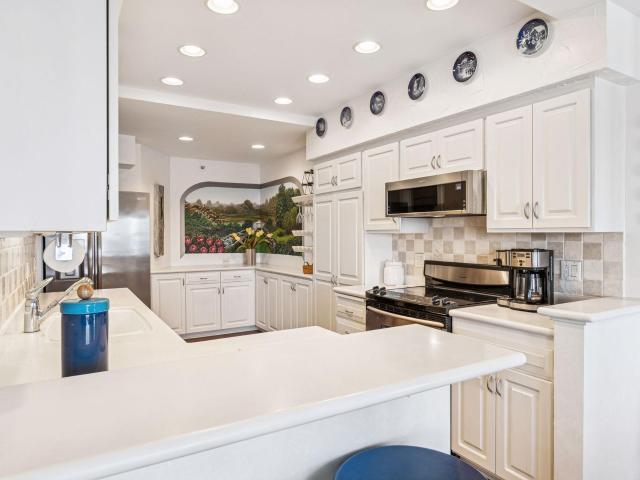 1235 Yale Place # 1304