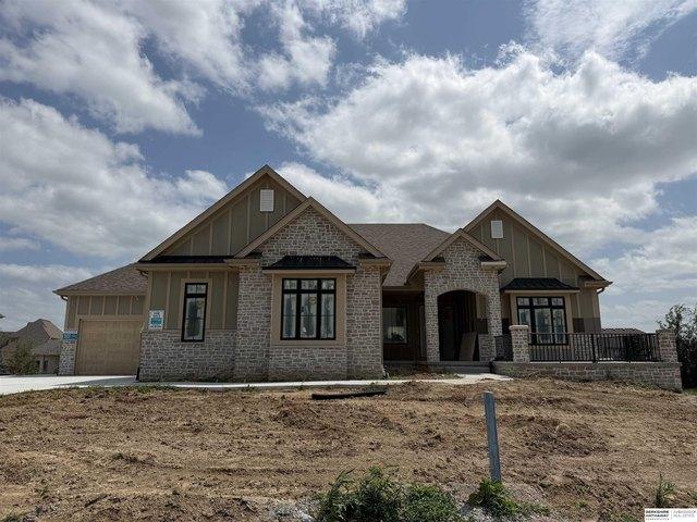 12363 Carpenter St, Papillion, NE 68046