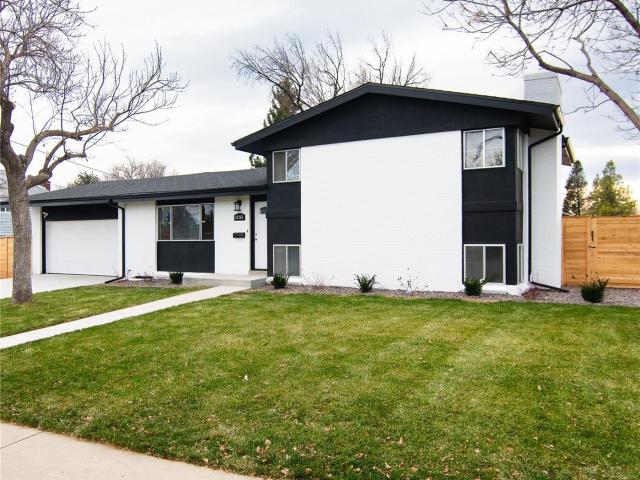 12362 W 60th Place