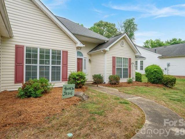1236 Midlake Road