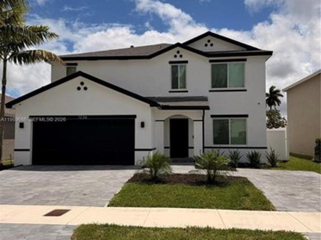 1236 NW 208th St, Miami Gardens, FL 33169