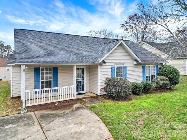 1236 Autumn Breeze Ct, Rock Hill, SC 29732 | MLS #4351 | Compass