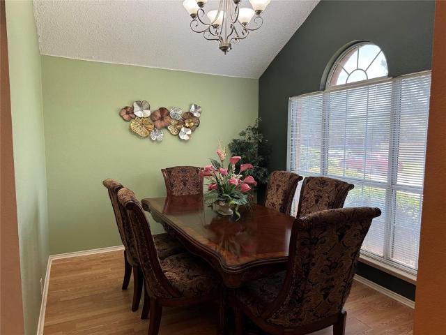 1236 Quaker Lane