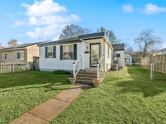 1236 Southlawn Blvd, New Orleans, LA 70114