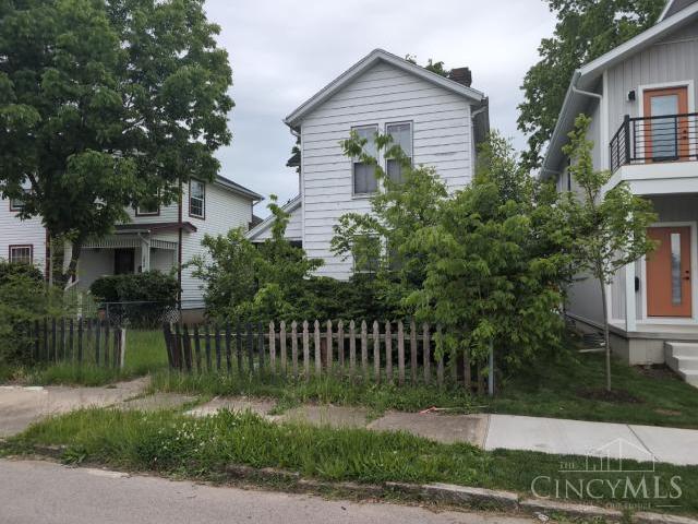 1236 W First Street