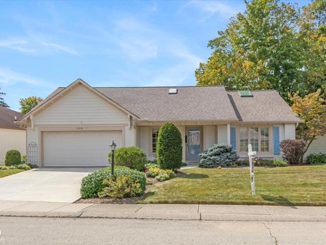 12370 Camberley Ln, Carmel, IN 46033