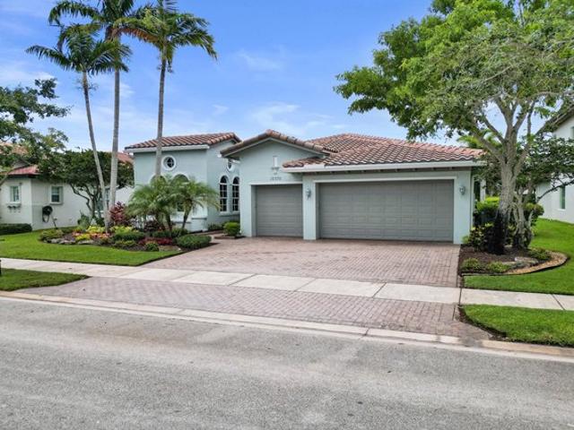 12370 NW 80th Pl, Parkland, FL 33076