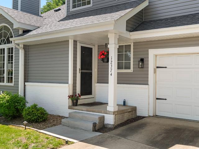 12374 Wellington Ridge Drive