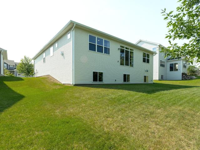 1237 Maple Lane