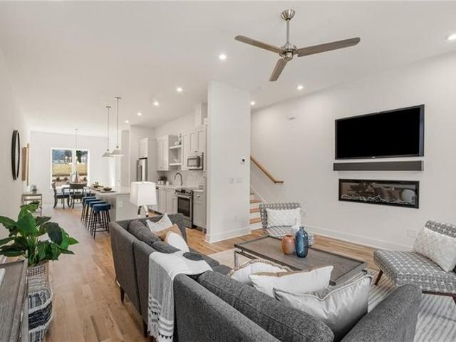 1237 Memorial Dr SE Unit 403, Atlanta, GA 30316