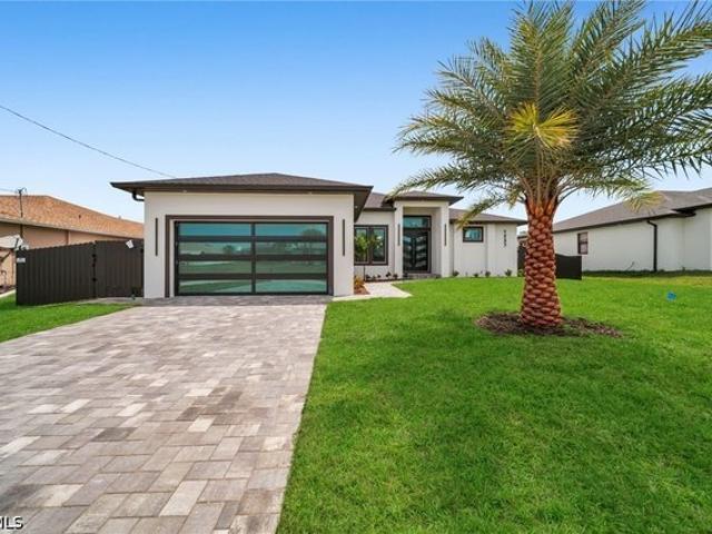 1237 NW 37th Ave, Cape Coral, FL 33993