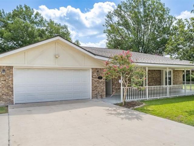 1237 Oleander Dr, New Braunfels, TX 78130