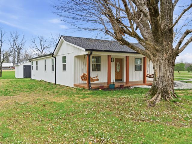 1237 Abiff Rd, Bon Aqua, TN 37025 | MLS #3165