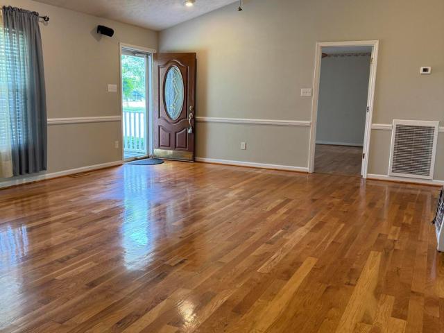 1237 Airport Road