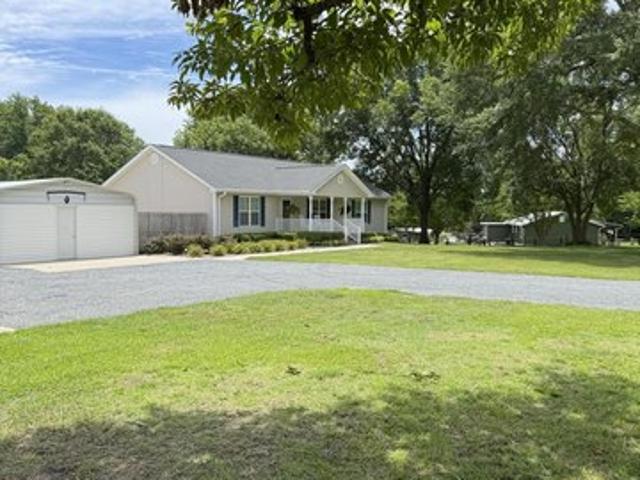 1237 Airport Rd, Hamlet, NC 28345