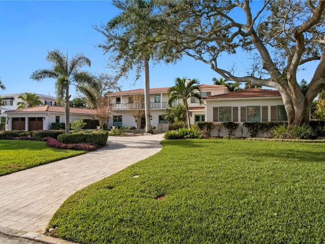1237 Brightwaters Blvd NE, St Petersburg, FL