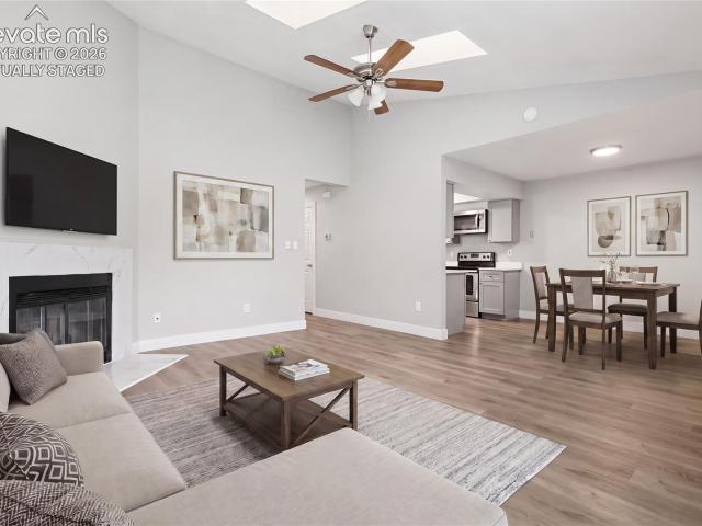 1237 Firefly Circle