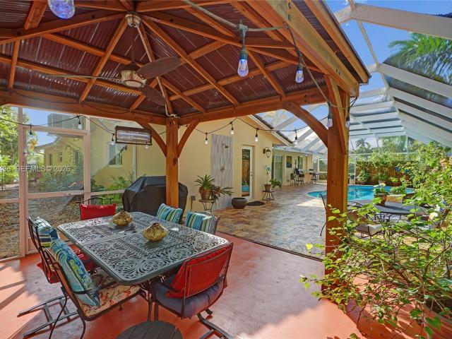 1237 Garfield St, Hollywood, FL 33019 | MLS #A11953 | Compass