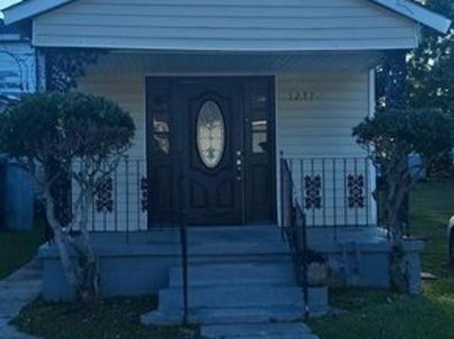 1237 Horace St, New Orleans, LA 70114