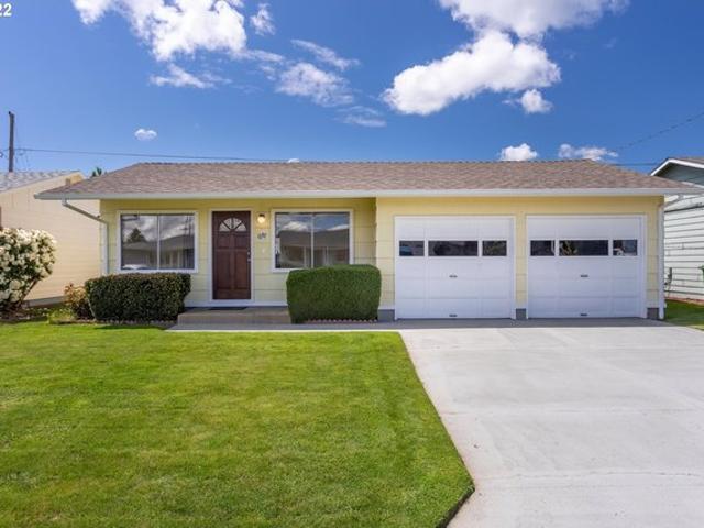 1237 Quinn Rd, Woodburn, OR 97071