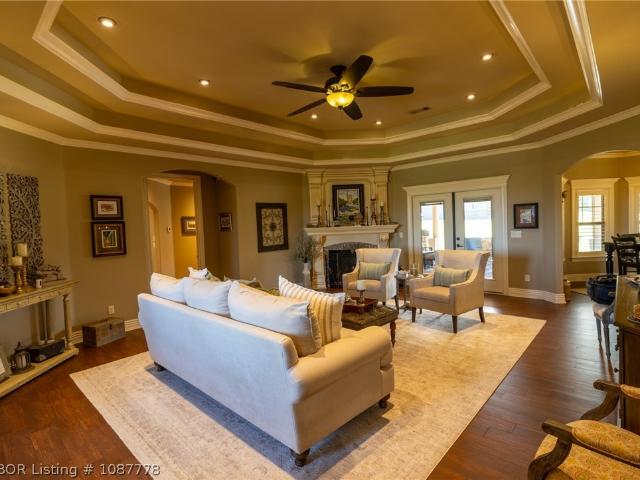 1237 Waterfront Road