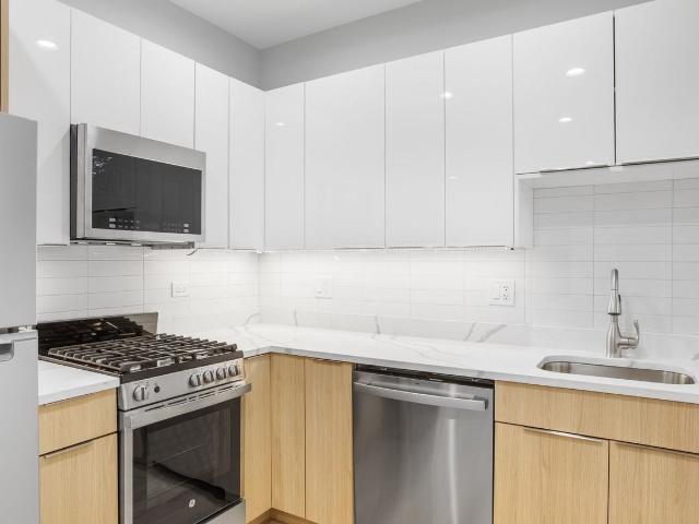 1237 45 W Morse Ave 2 Bedroom Apartment for Rent at 1237 W Morse Ave, Chicago, IL 60626 Rogers Park